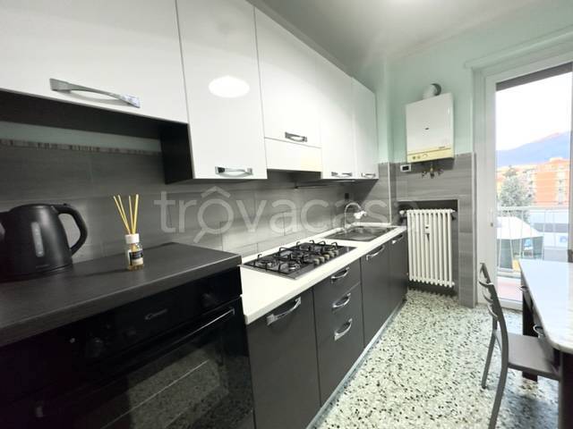 Appartamento in vendita a Biella via Asmara, 15