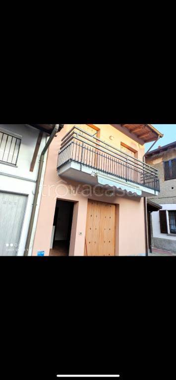Villa a Schiera in in vendita da privato a Inveruno via Guglielmo Marconi, 5