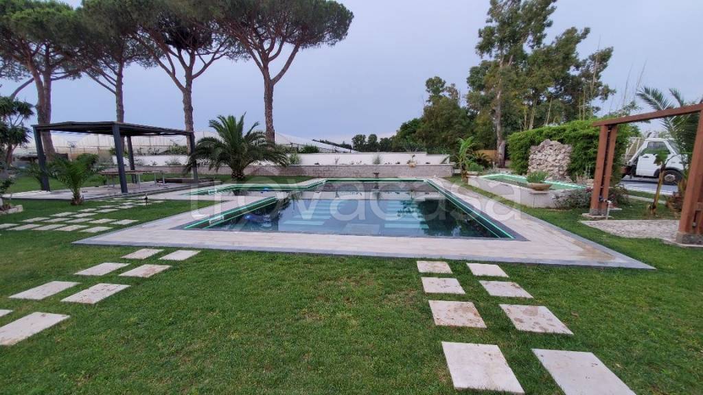 Villa Bifamiliare in in vendita da privato a San Felice Circeo strada Monte Tomba, 14
