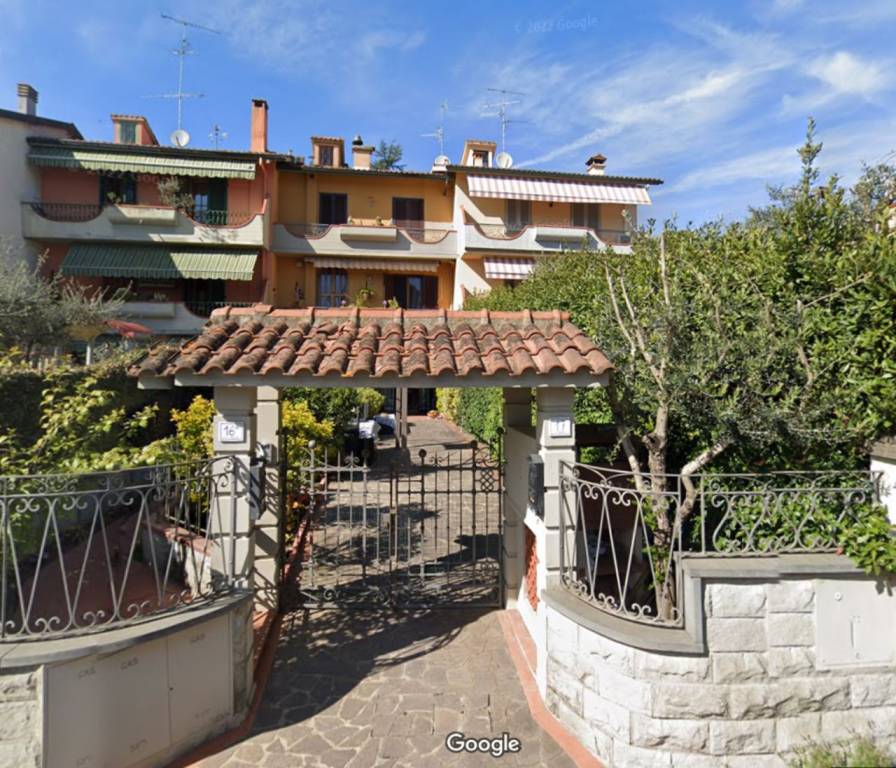 Appartamento all'asta a Carmignano piazza Manzoni