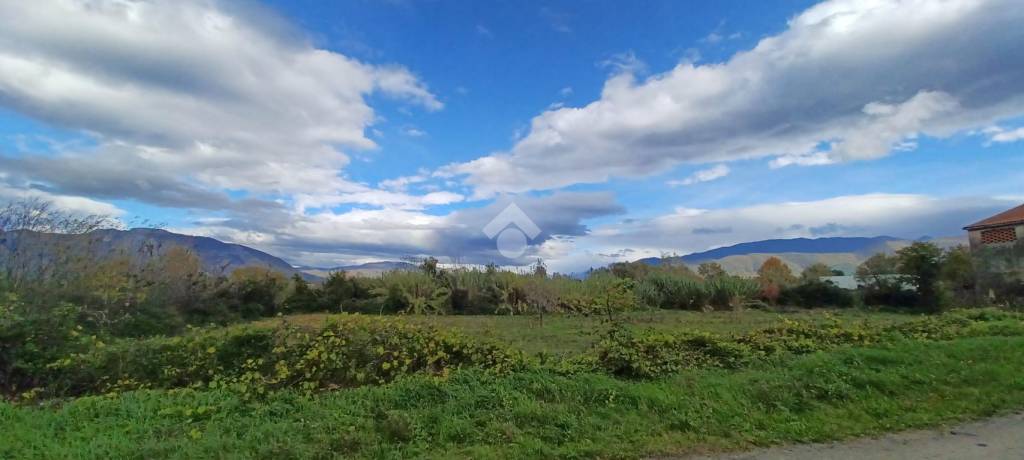 Rustico in vendita a Sesto Campano viale Europa