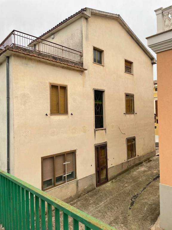 Casa Indipendente in in vendita da privato a Civitella Casanova via Egidio Bottini, 44
