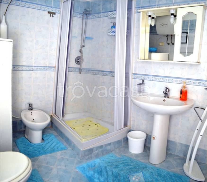 Appartamento in in vendita da privato a Palermo via Roma, 208