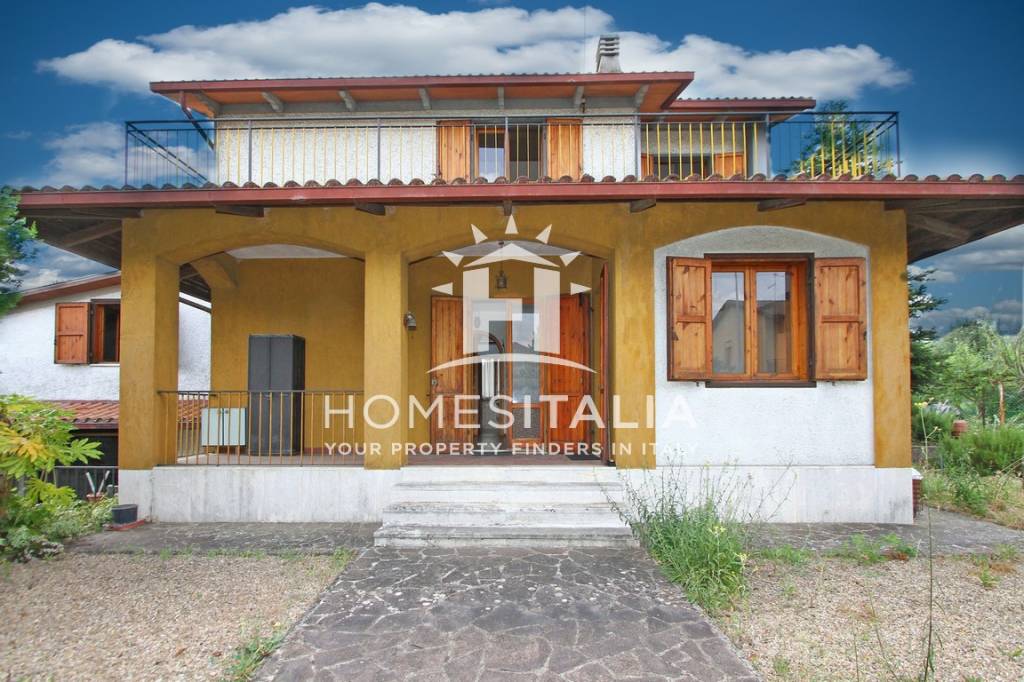 Villa in vendita a Baschi via di Rosciano