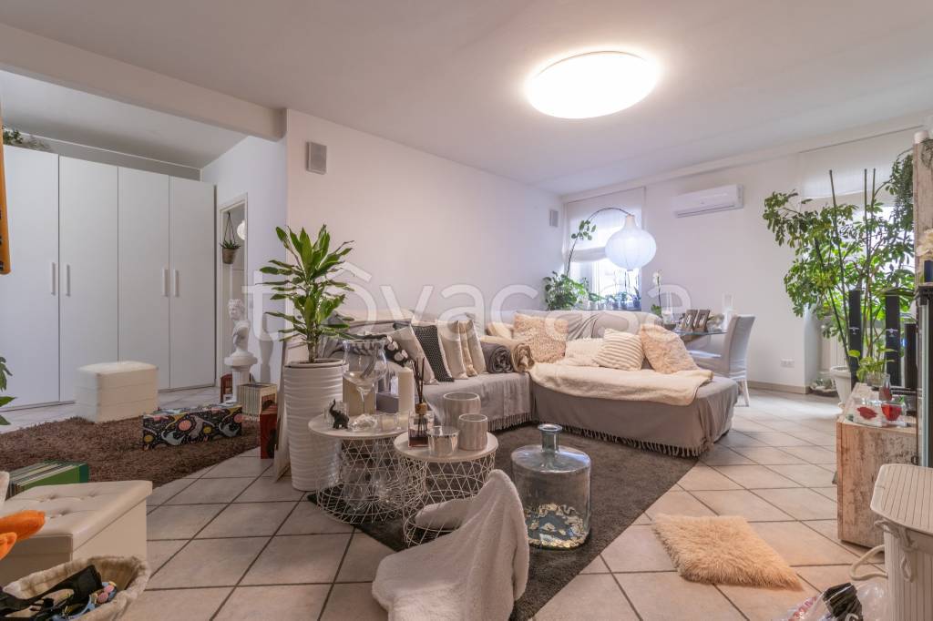 Attico in vendita ad Andorno Micca piazza Guglielmo Marconi, 12