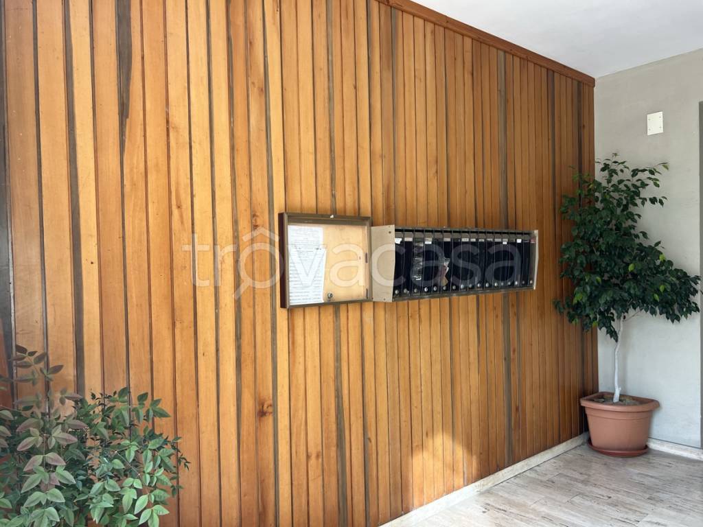 Appartamento in vendita a Brindisi via Belgio, 21