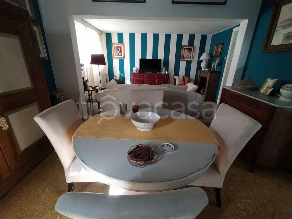 Appartamento in vendita a Brindisi via Lucio Strabone