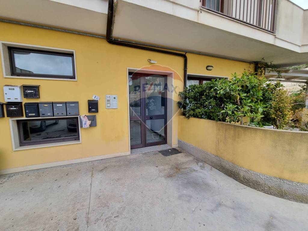 Appartamento in vendita a Modica via Vanella 181, 1/c
