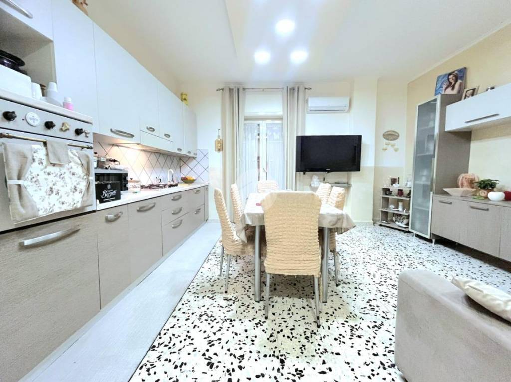 Appartamento in vendita a Casoria via via nazionale delle puglie, 157