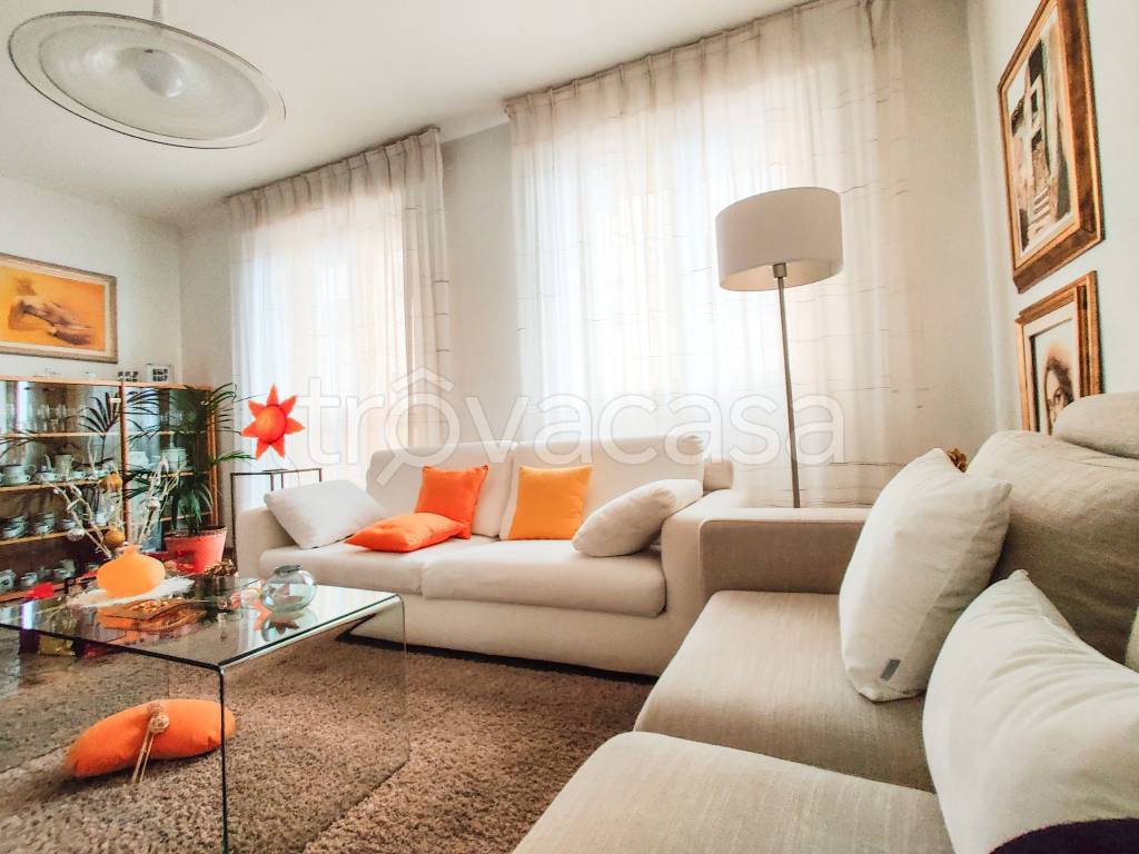 Appartamento in in vendita da privato a Nuoro via Borrotzu, 17