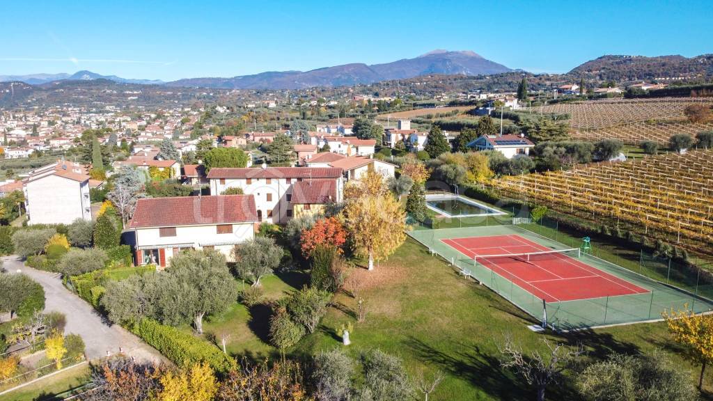 Appartamento in vendita a Bardolino via Antonio Vivaldi, 7