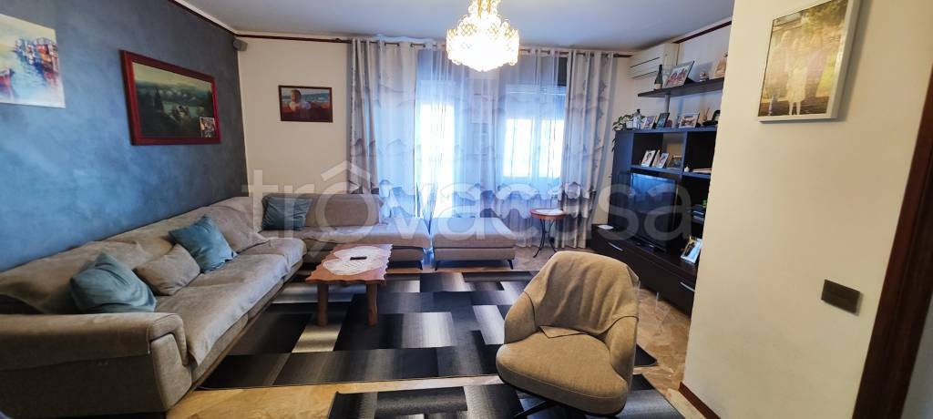 Appartamento in vendita a Carpaneto Piacentino via Giancarlo Rossi