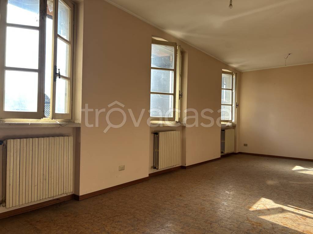 Appartamento in vendita a Casalmorano