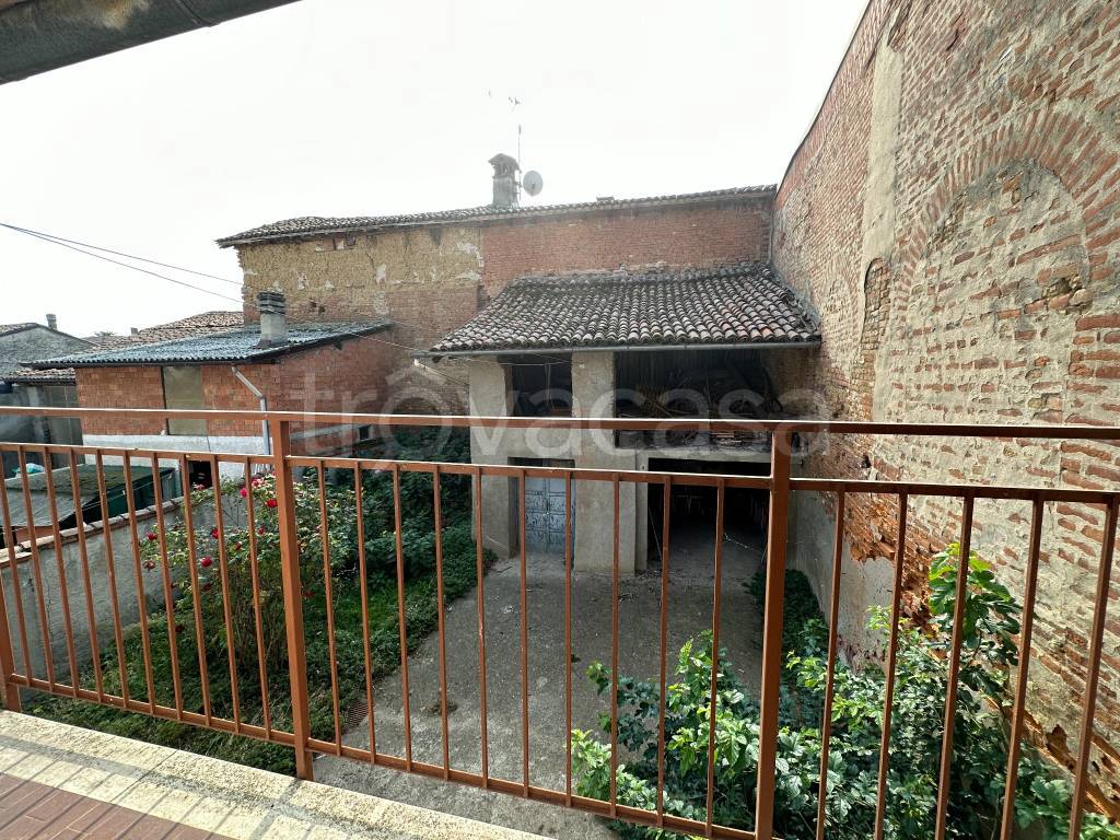 Casa Indipendente in vendita a Rivarone via Contrada Grande, 6