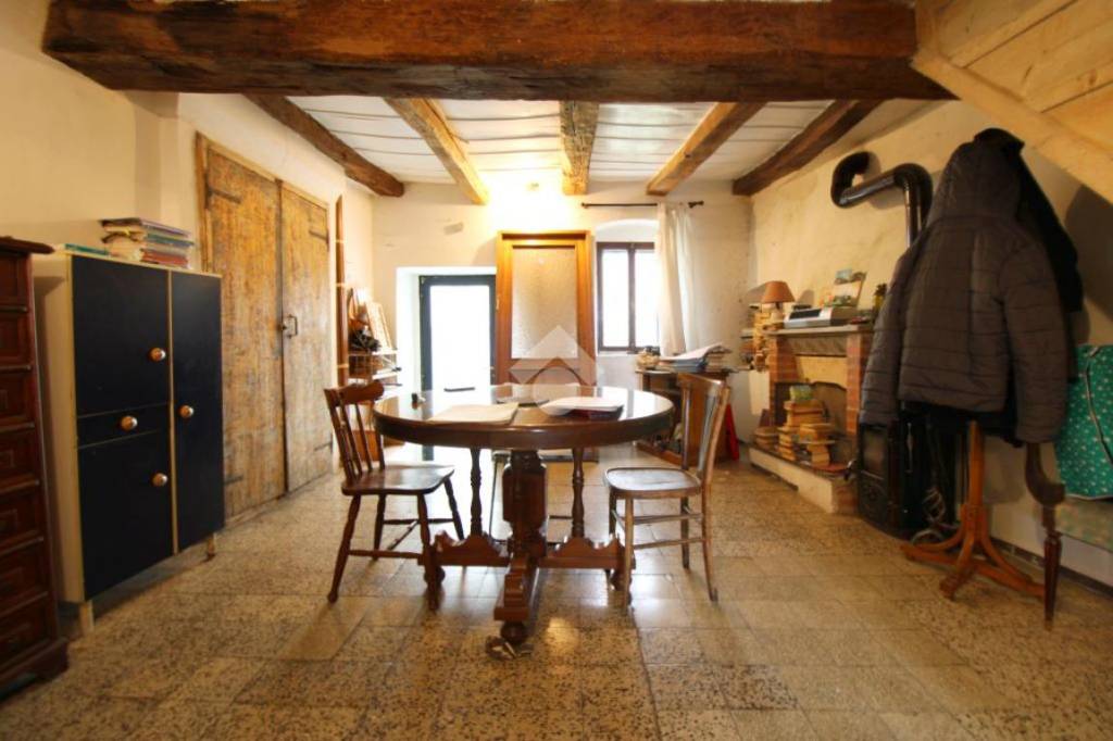 Appartamento in vendita a Poggio Mirteto via Marsala, 28