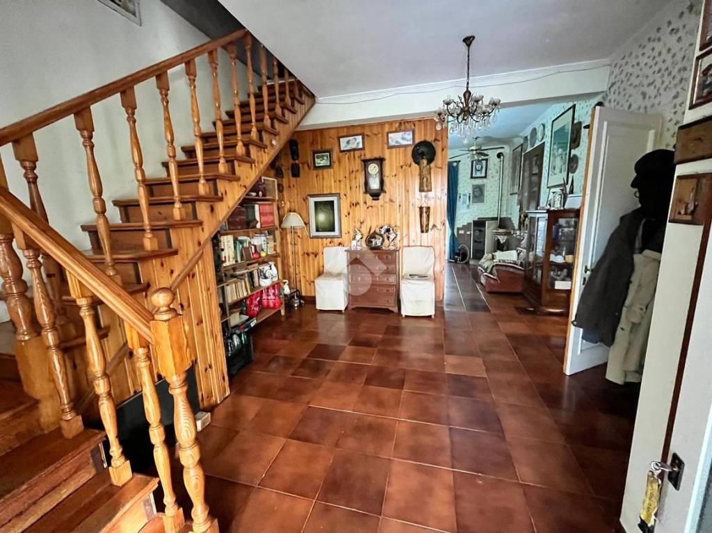 Villa in vendita ad Aprilia via Agri