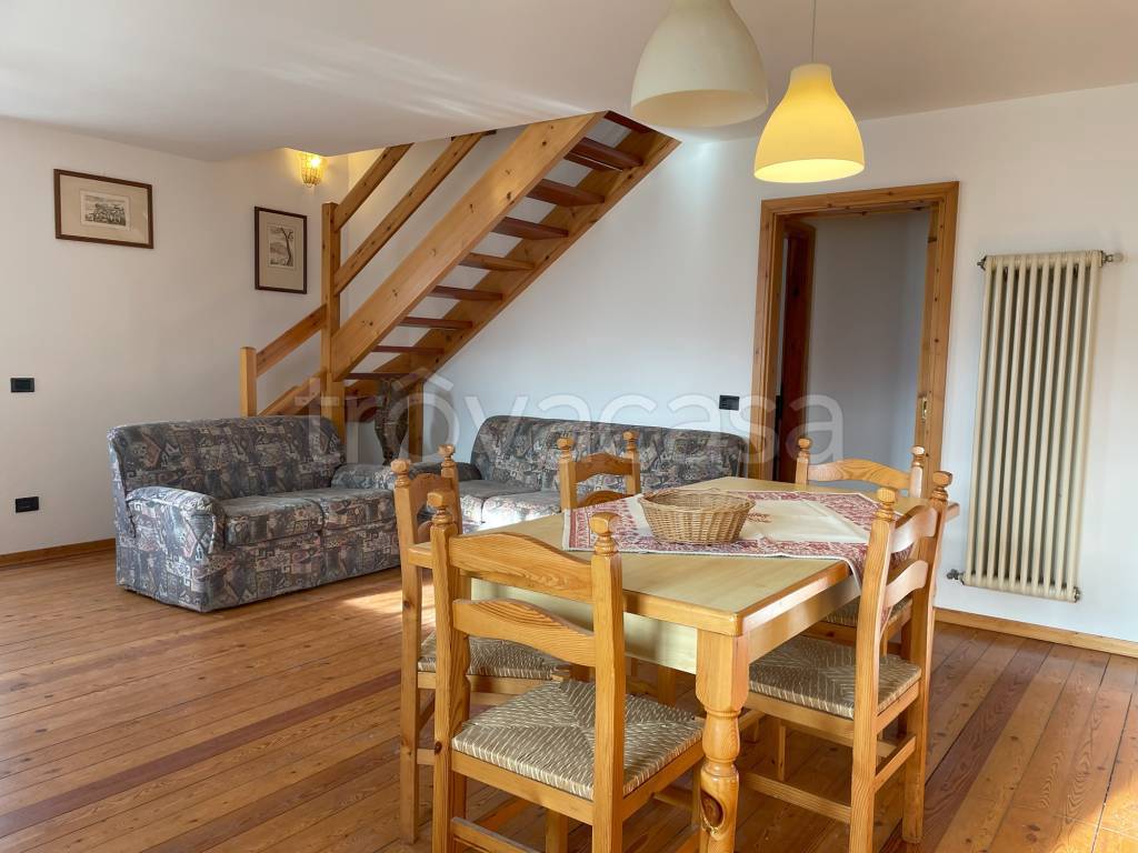 Appartamento in vendita a Lavarone via Lenzi