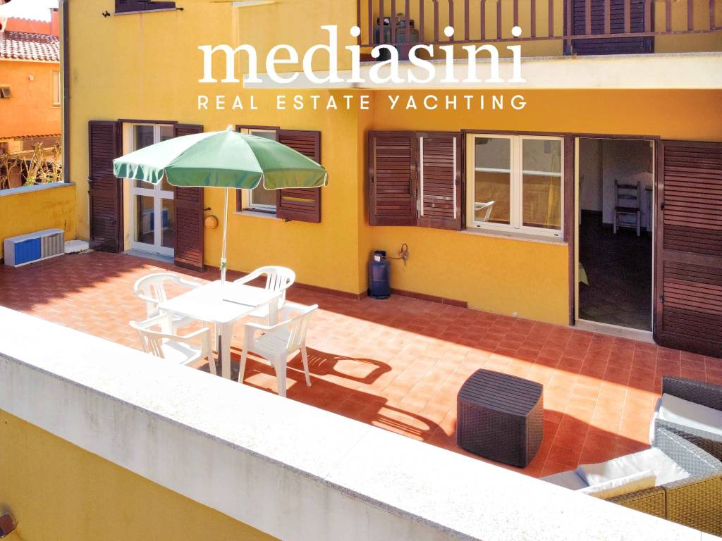 Appartamento in vendita a Santa Teresa Gallura via Piemonte, 6