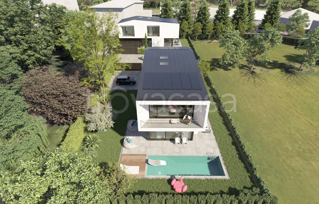 Villa in vendita a Cantù via Umberto Maddalena