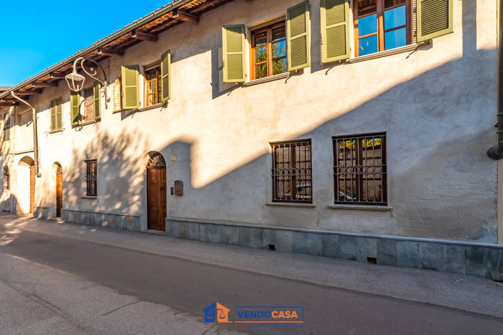Villa Bifamiliare in vendita a Cherasco via San Pietro