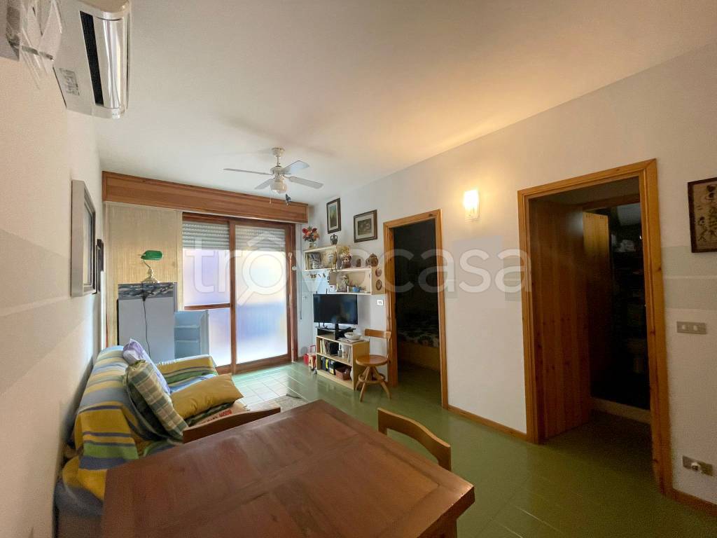 Appartamento in vendita a Rimini viale delle Colonie