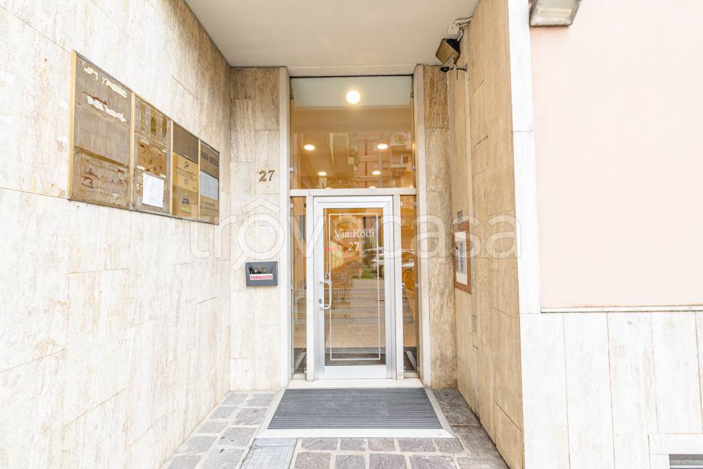 Appartamento in vendita a Brescia via Rodi