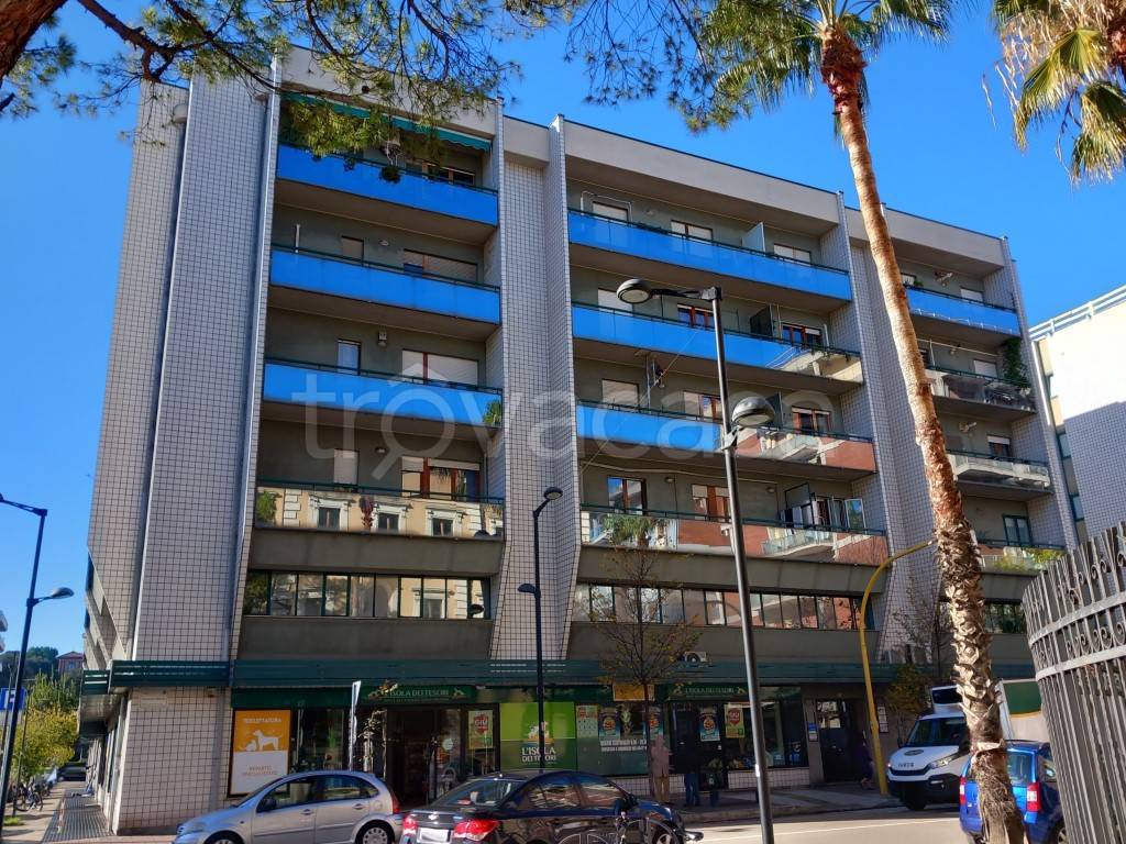 Appartamento in vendita a Pescara viale Giovanni Bovio