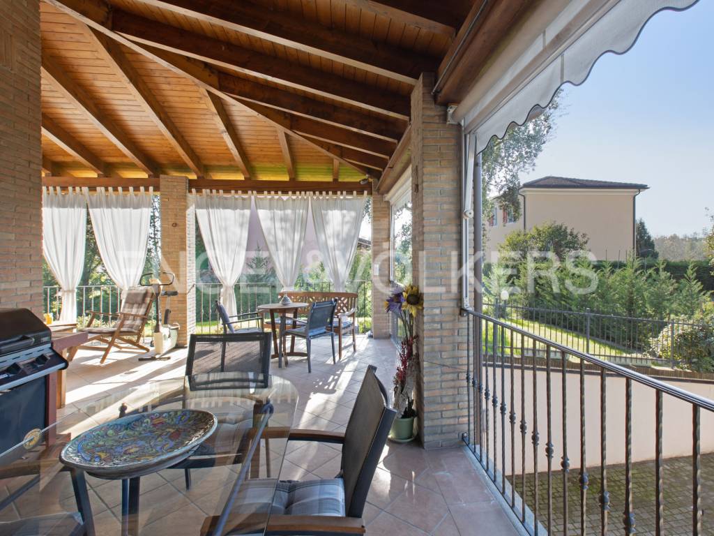 Villa in vendita a Castelletto Monferrato via Novara