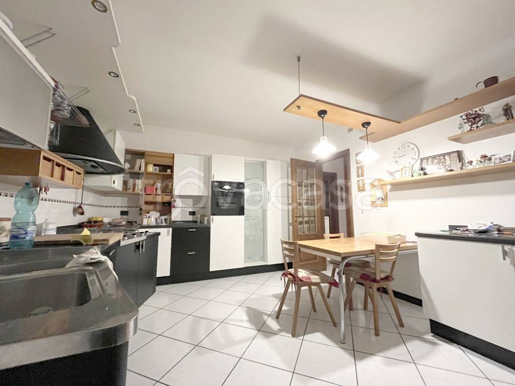 Appartamento in vendita a Borgarello via Pavia, 2