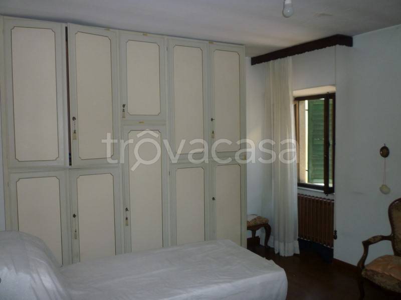 Casa Indipendente in vendita a Fiumalbo via Giardini