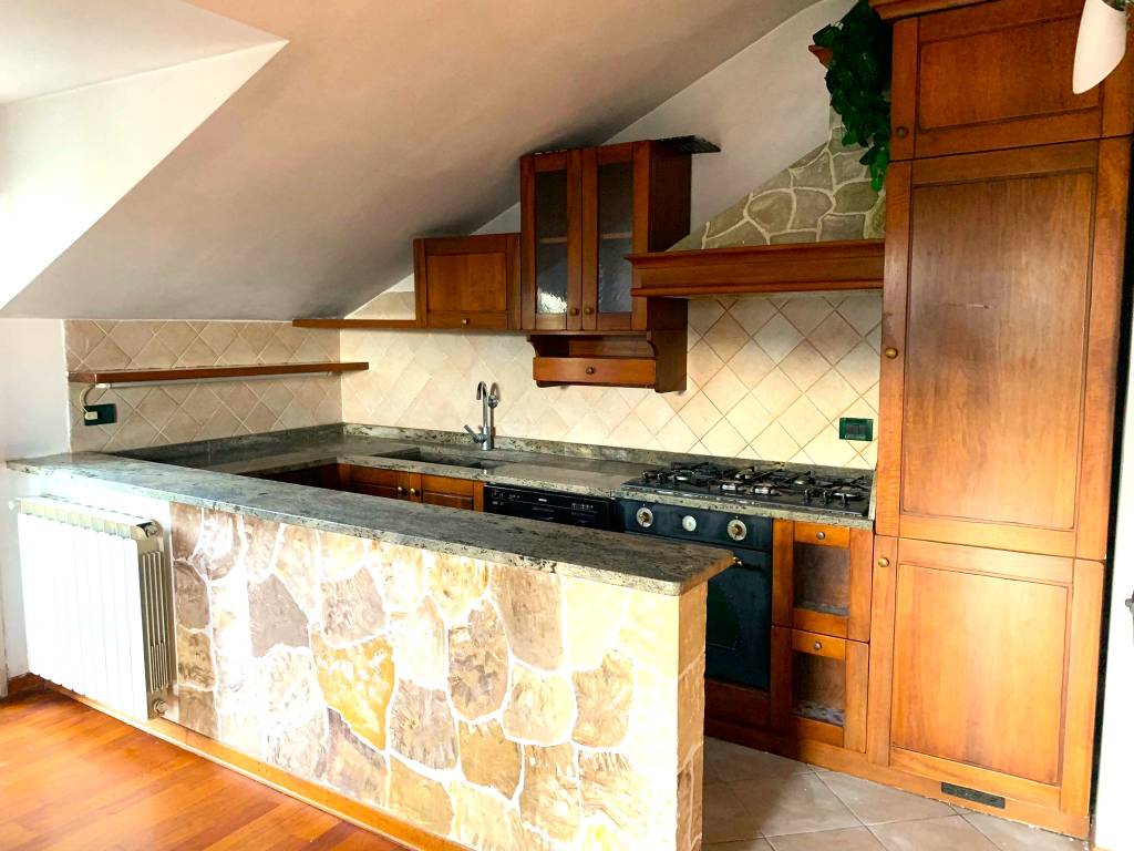 Mansarda in vendita a Camporosso