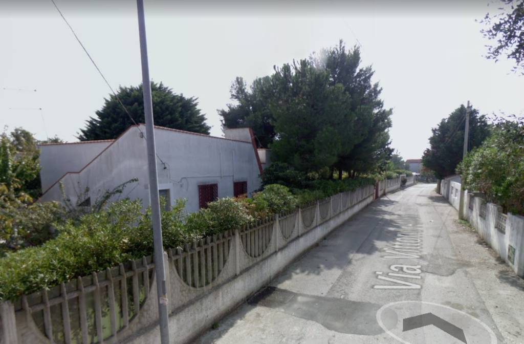 Appartamento all'asta a Leporano via Vittorio Alfieri