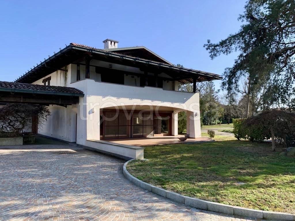 Villa Bifamiliare in vendita a Formigliana piazza Europa, 2