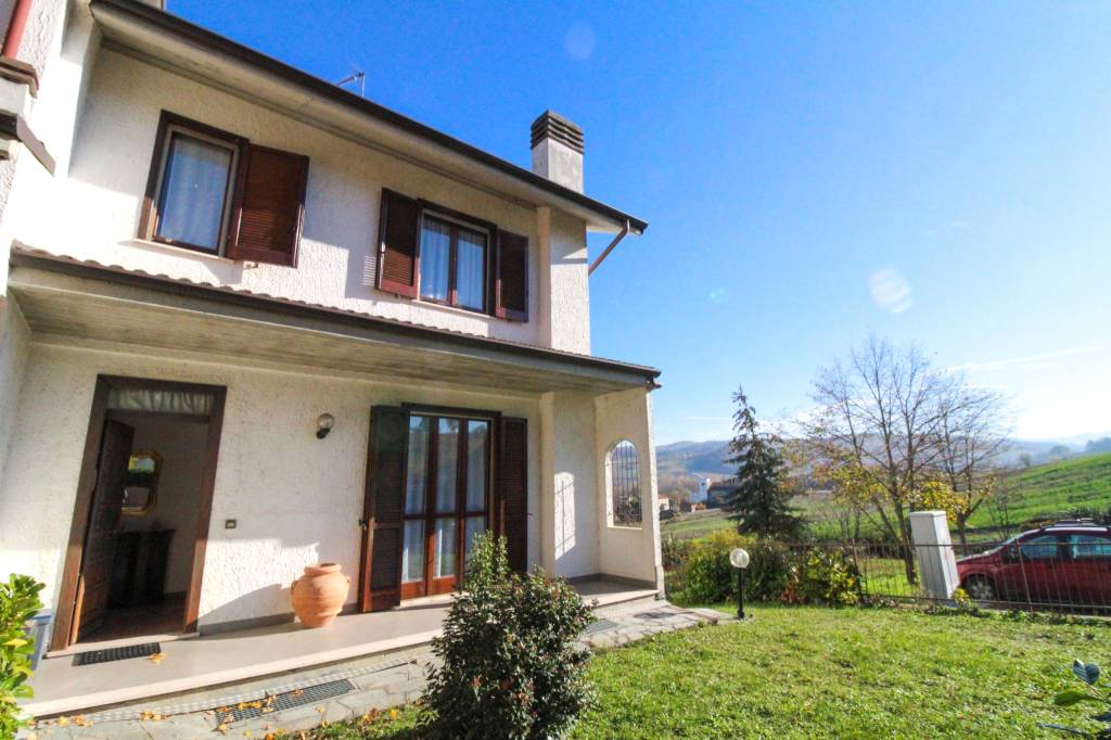 Villa a Schiera in vendita a Monleale via Pietra del Gallo