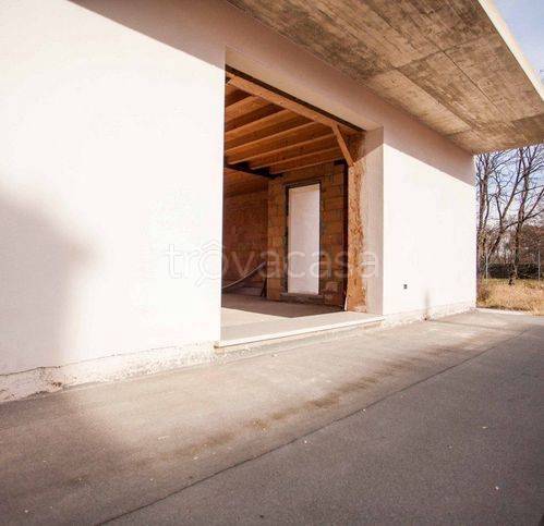 Villa a Schiera in vendita a Castelfranco Veneto via Mazzotti 2