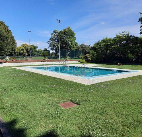 Villa in vendita a Massanzago via Roma