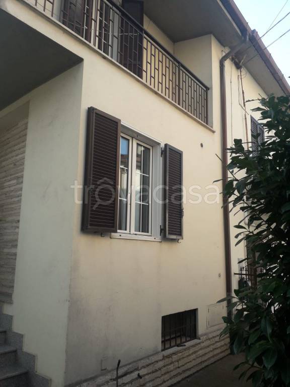 Appartamento in vendita a Fara in Sabina via Salaria Vecchia, 285