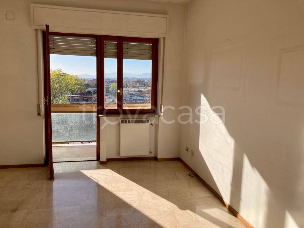 Appartamento in vendita a Pescara