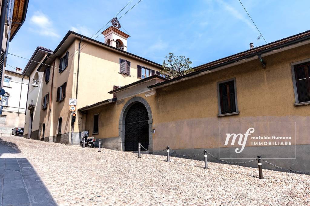 Appartamento in vendita a Bergamo via s.alessandro