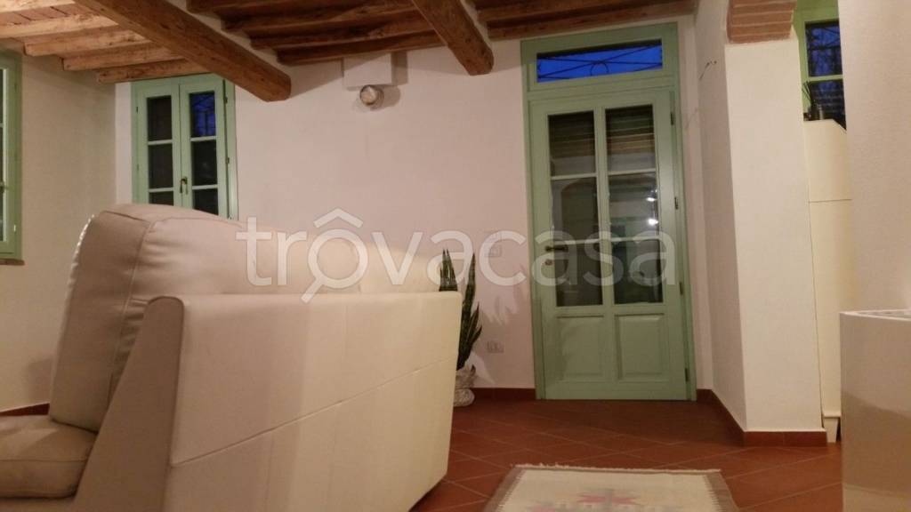 Appartamento in vendita a Roncoferraro via Roma s.n.c