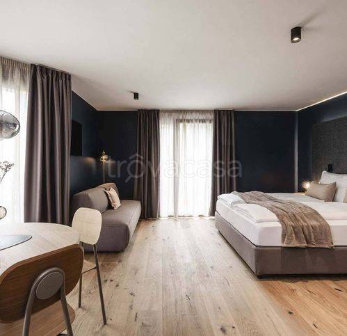 Appartamento in vendita a Dobbiaco piazza Municipio