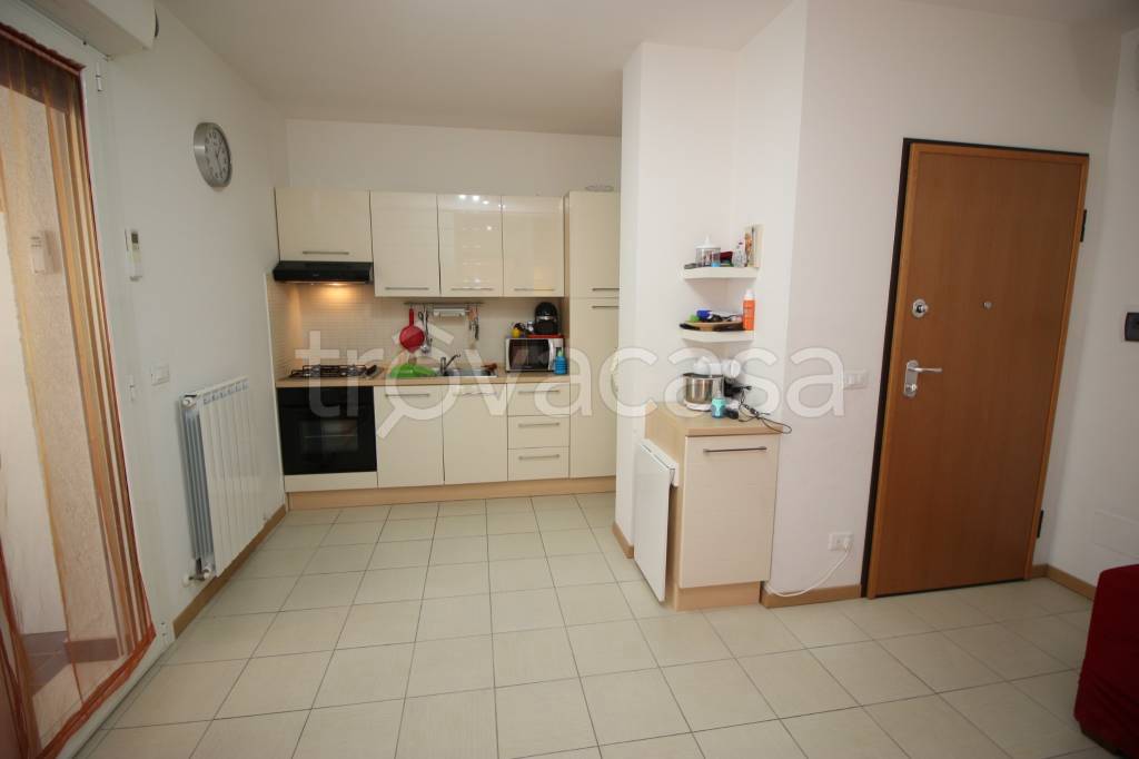 Appartamento in vendita a Tortoreto via Camillo Benso di Cavour