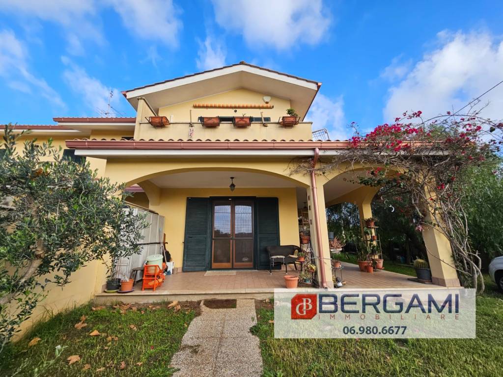 Villa a Schiera in vendita ad Anzio via San Vito, 1/d