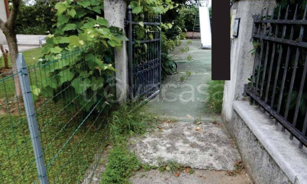 Villa a Schiera all'asta ad Asolo via Pietro Mascagni, 11