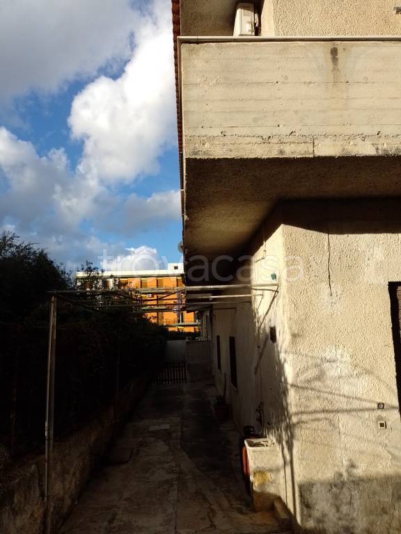 Appartamento in vendita a Carini via Campania