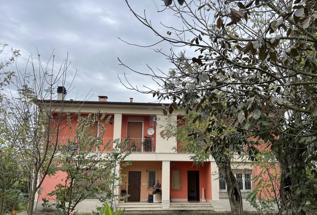 Villa Bifamiliare in vendita a Gallese via delle Industrie