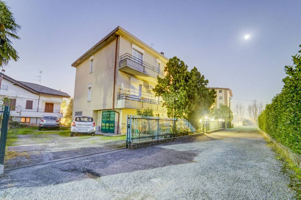 Appartamento in vendita a Cassano Magnago via novara 8