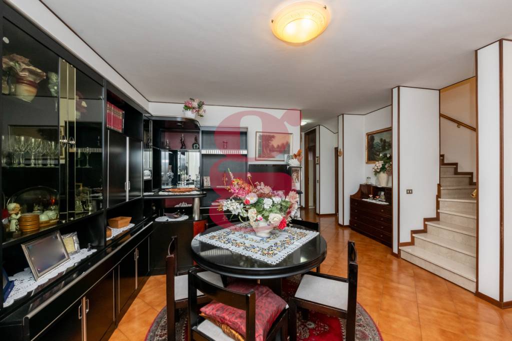 Villa a Schiera in vendita a Noventa Padovana via San Francesco, 21