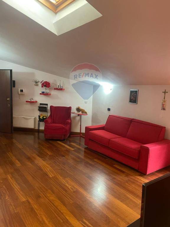 Attico in vendita a Busto Garolfo via Per Parabiago, 53