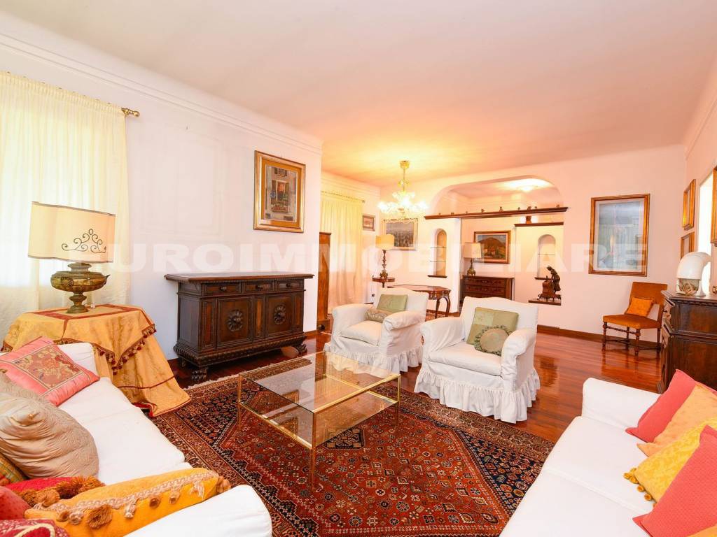 Soluzioni indipendenti con giardino privato in vendita a Capriano del ...